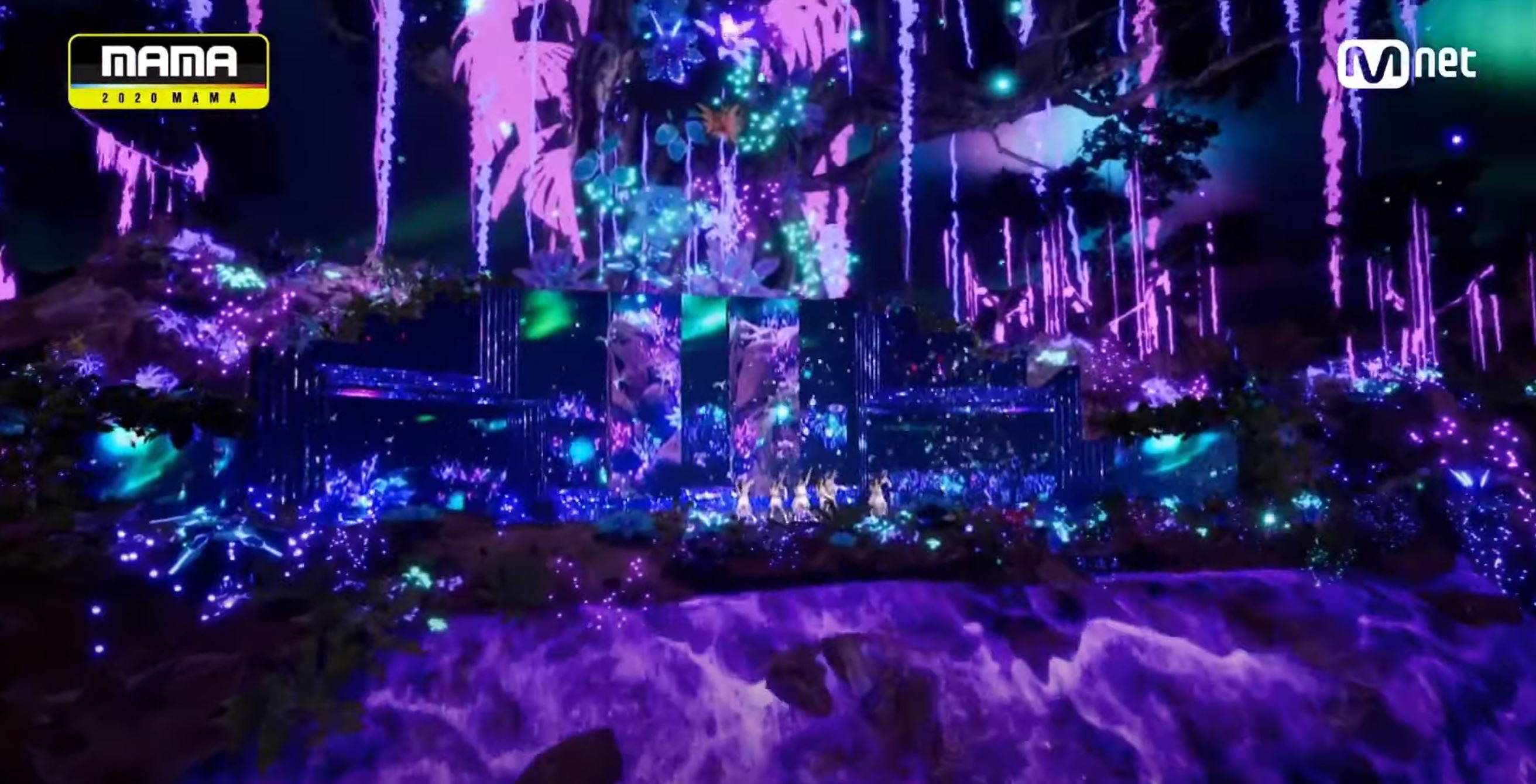 MAMA 2020 – SomegirlsfromK